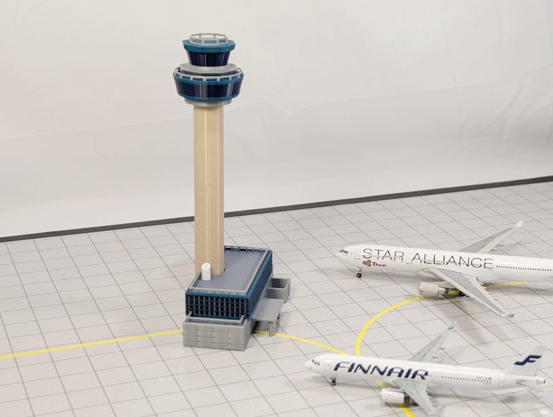 London STANSTED AIRPORT ATC Air Traffic Control Tower 1:400 Scale ...