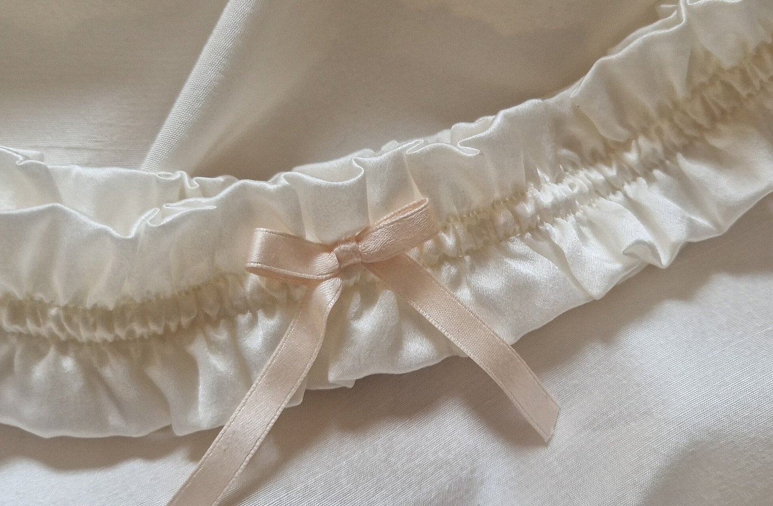 Luxury Silk Wedding Garter With Blush Ribbon - Etsy