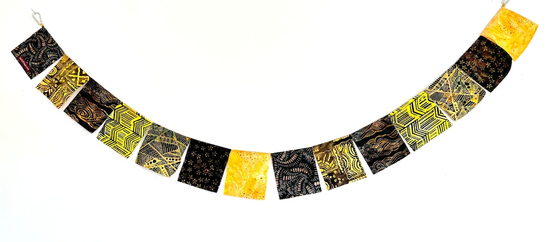 Bee Hive Flags 6ft Long 4x5 Fabric Bee Keeper Gift, Bee Decor, Bumble ...