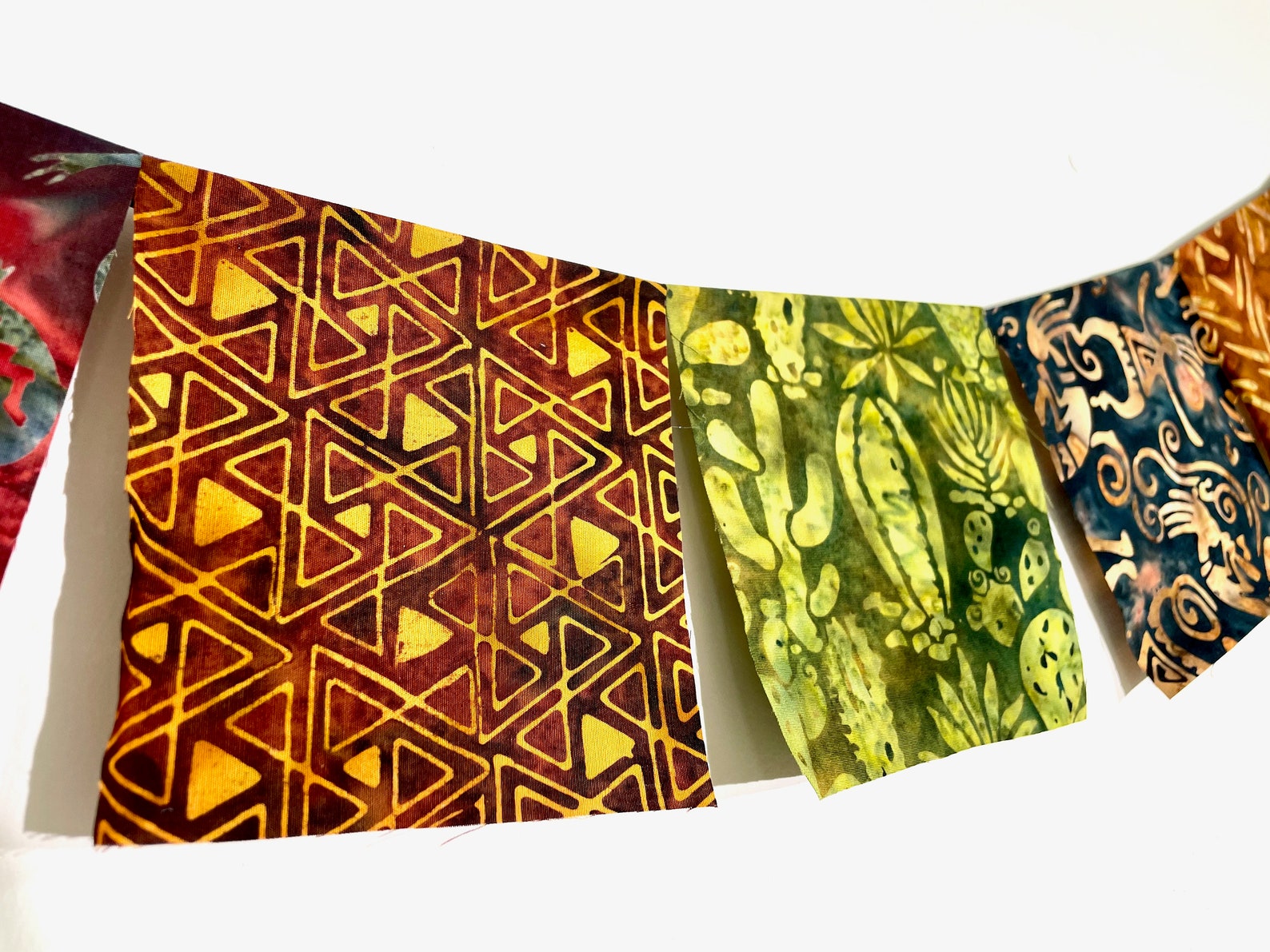 Southwestern Cactus Prayer Flags: Boho Patio Decor (6ft), Lizard and ...