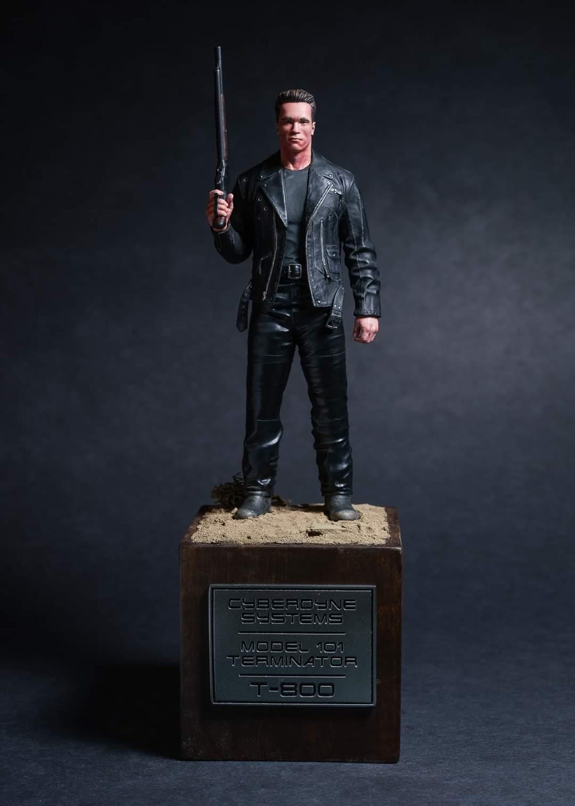 Terminator 2 Figure, 23.5 Cm Tall, 1/8 Scale LIMITED EDITION SERIES - Etsy
