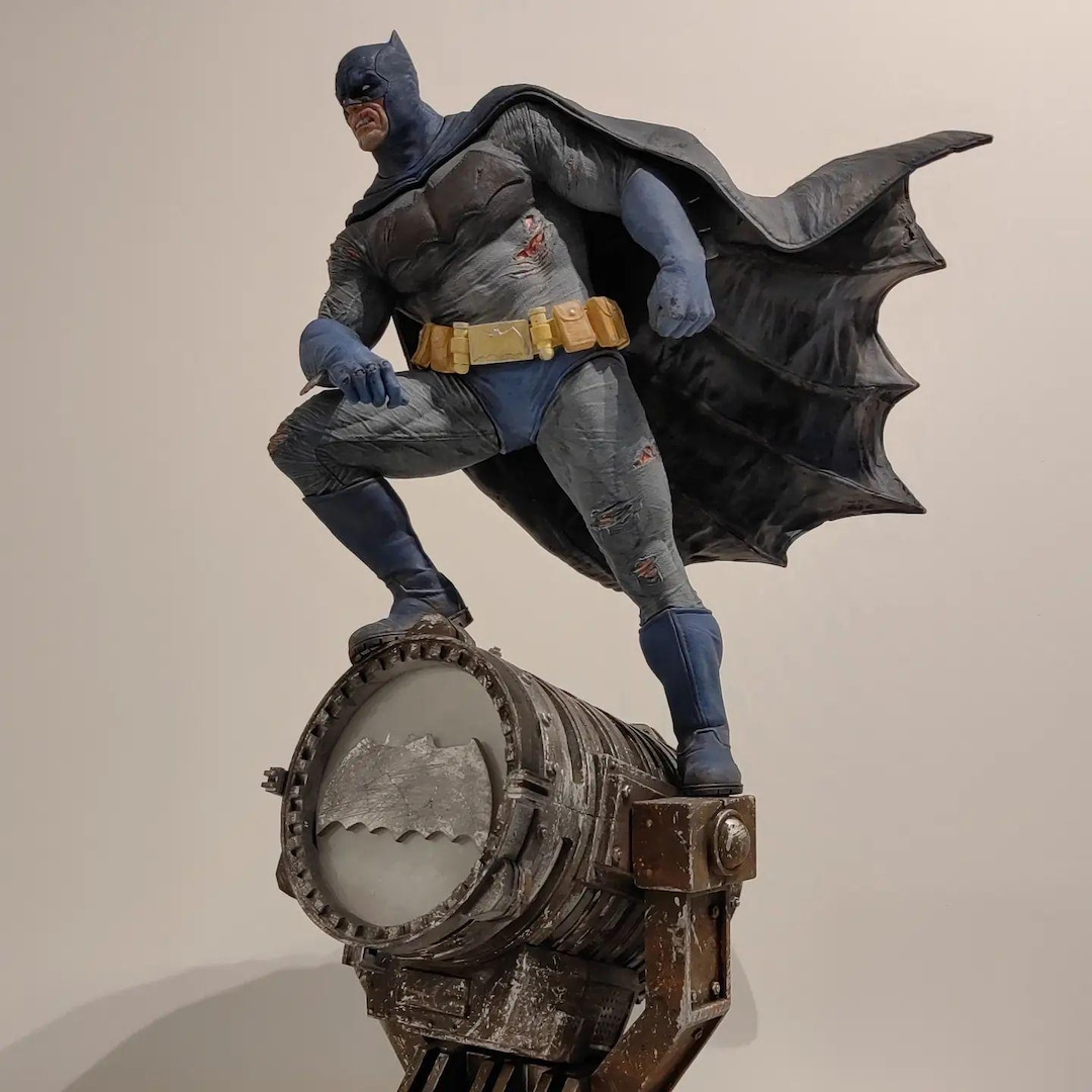 Batman - the Dark Knight - 70 Cm Tall Statue - Etsy