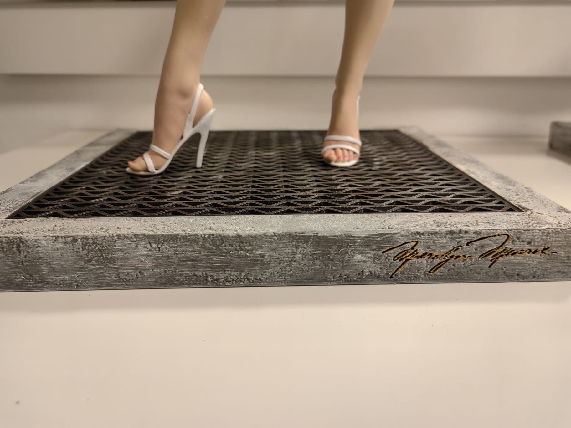 Marilyn Monroe Figure - Etsy