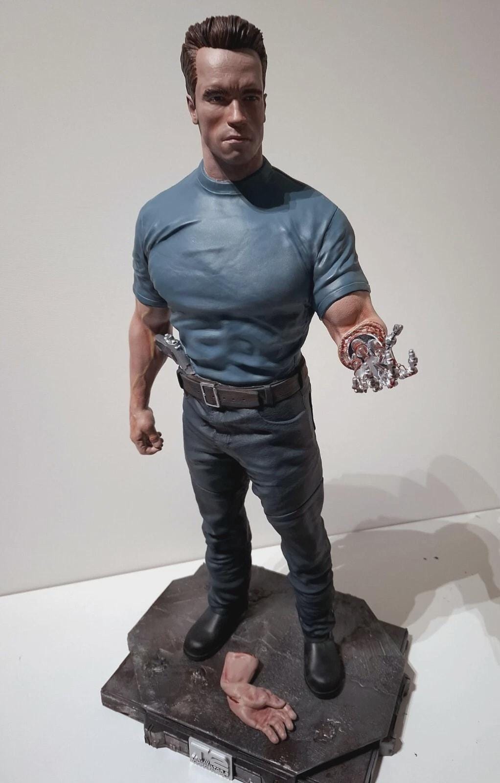 The Terminator 2 Arm Cutting Scene Statue - Etsy