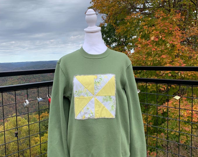 Small Green Vintage Patchwork Hand-stitched Sweatshirt - Etsy