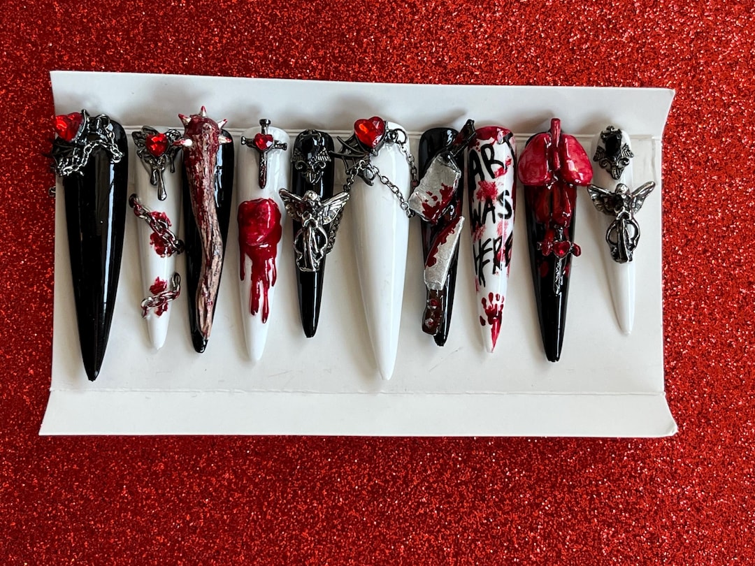 Art the Clown Press-on Nails | Gorecore Horror Nails | Terrifier ...