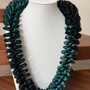 2 Color Graduation Lei Hunter Green & Sheer Black - Etsy