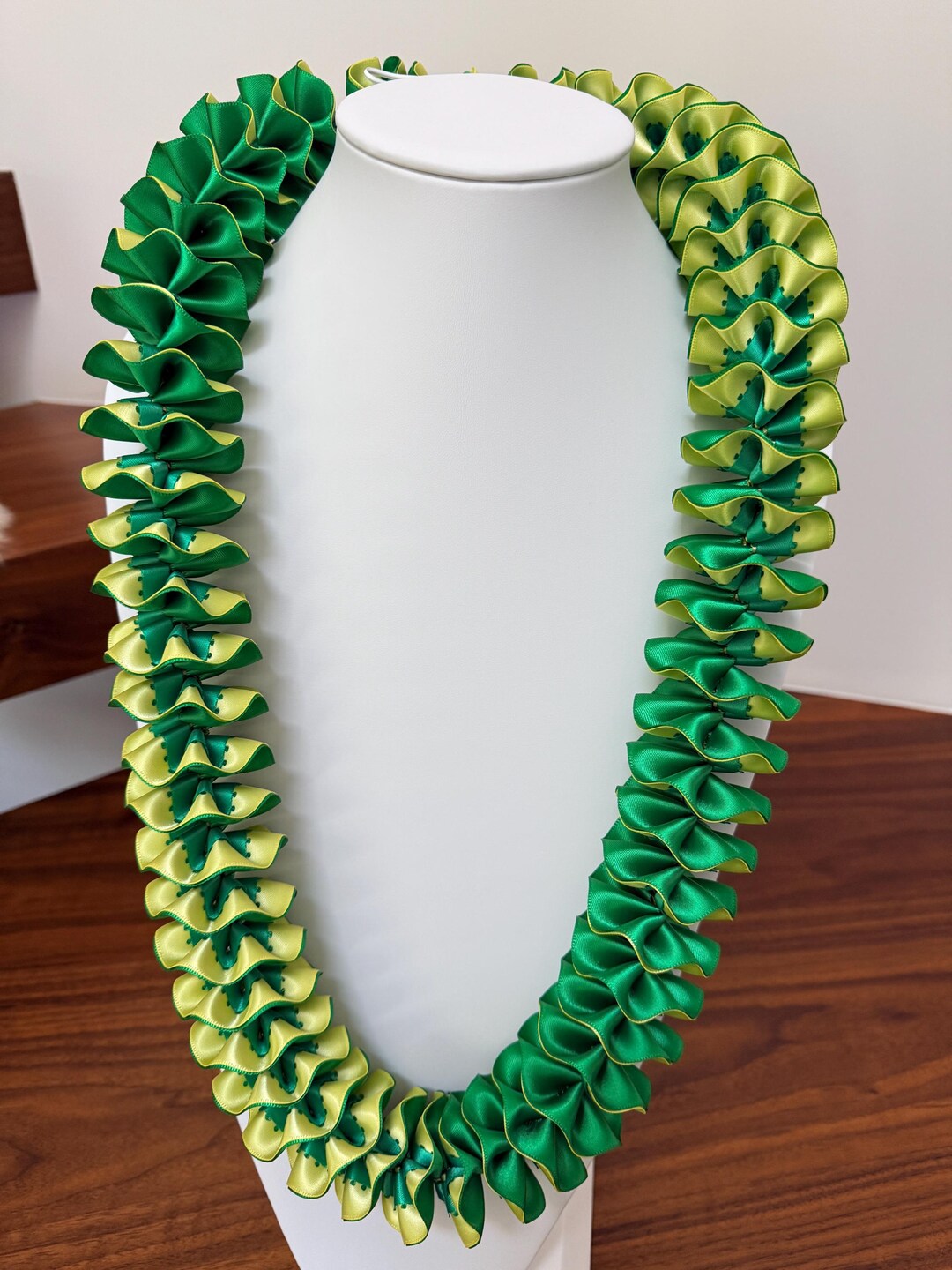 2 Color Graduation Lei Yellow /sheer Green - Etsy