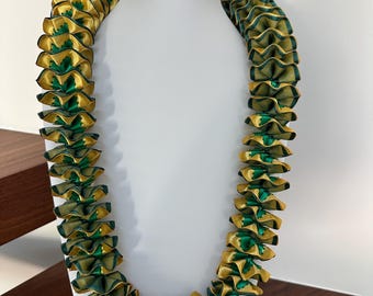 2 Color Graduation Lei Hunter Green & Sheer Black - Etsy