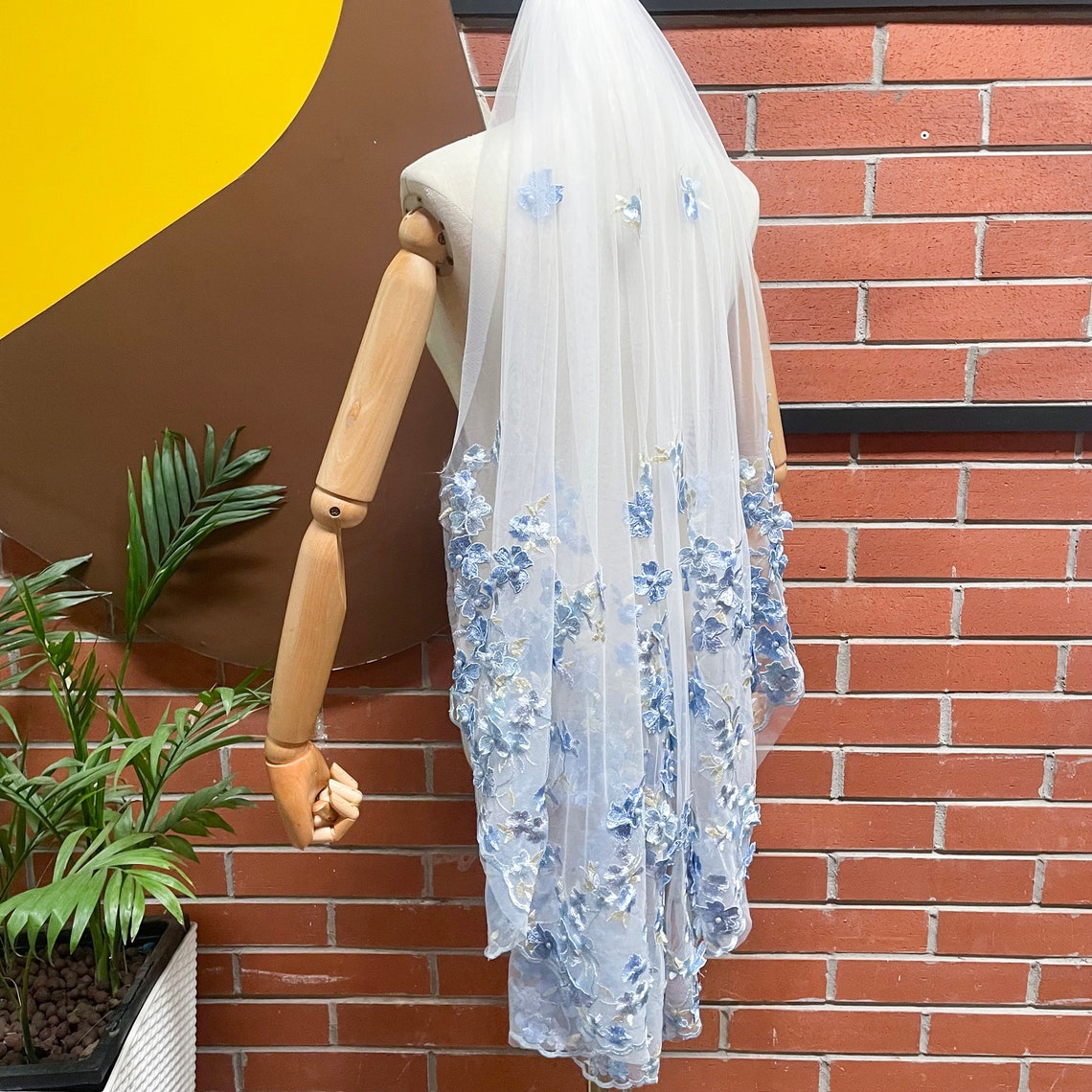 New Blue Flower Lace Wedding Veil Floral Lace Bridal Veil Pearl Veil ...