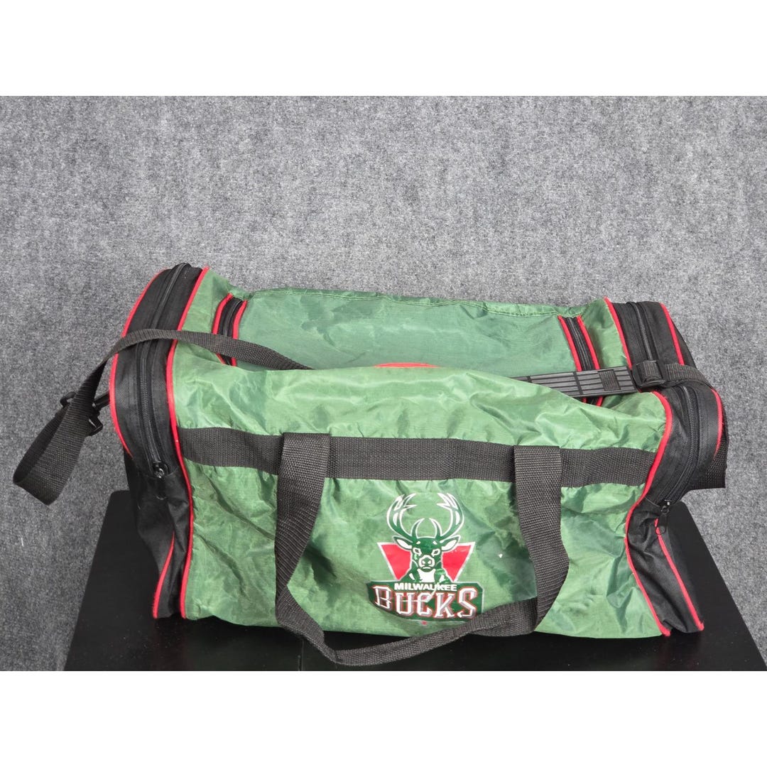 VTG Milwaukee Bucks NBA Duffel Bag Travel Gym Sports Bag Green Black ...