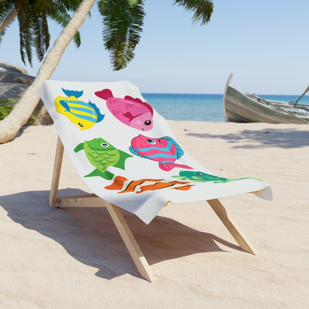 Fish Beach Towel Coastal Vibes Towel Ocean Lover Gift Summer Beach ...