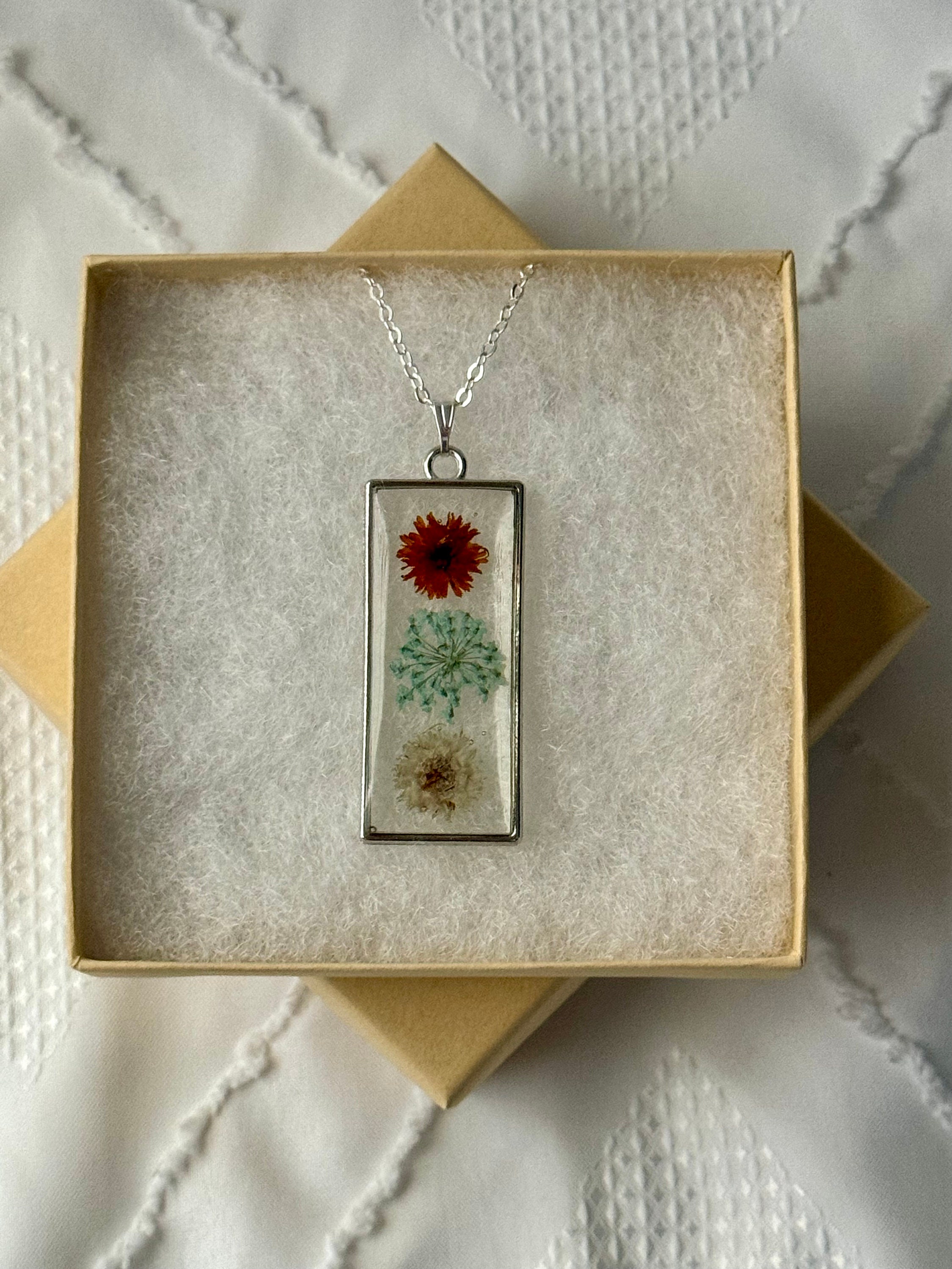 Tri Color Pressed Flower Pendant - Etsy