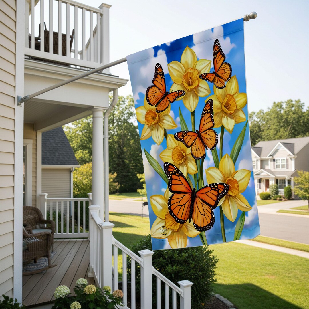 Monarch Butterflies Garden Flag, Colorful Butterfly Outdoor Yard Garden ...