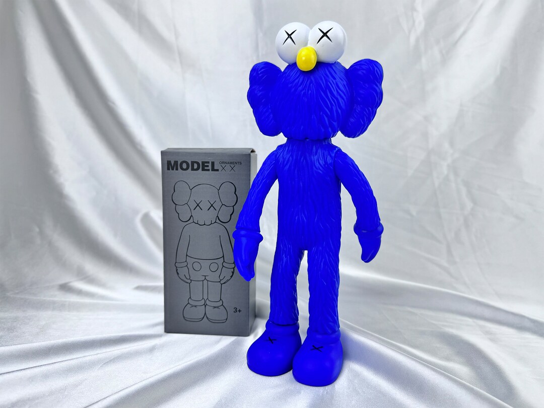 KAWS Multi-pose Statue Personalized Decorations Cafe Decorations KAWS ...