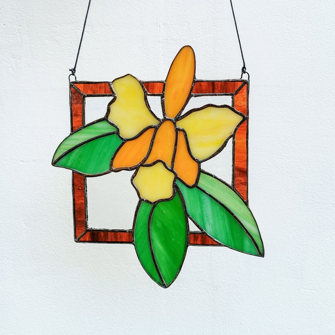 Daffodil Flower Stained Glass Suncatcher | Spring Window Decoration ...