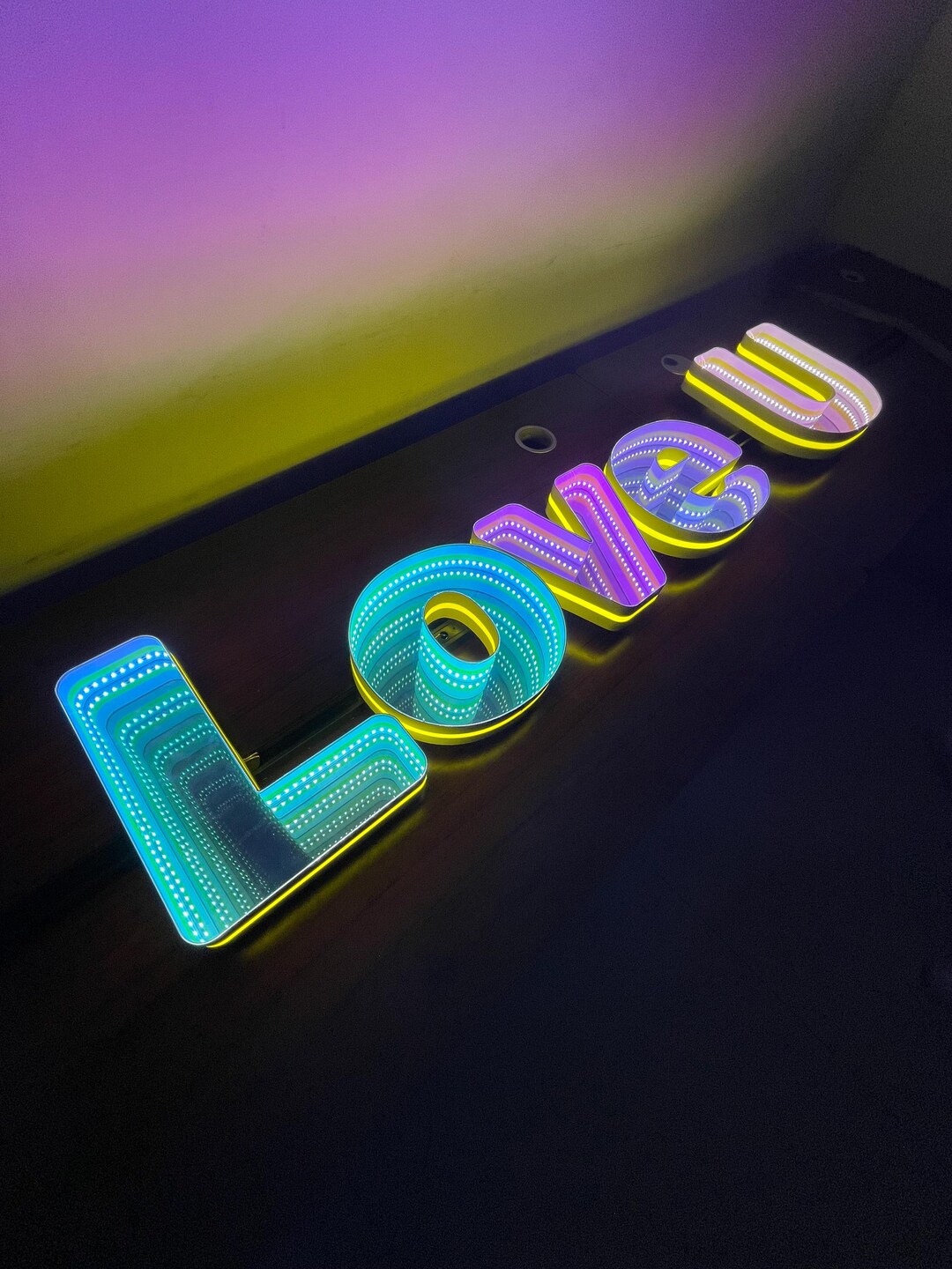 Infinity Mirror, Custom Infinity Mirror Sign, LED Infinity Mirrors ...