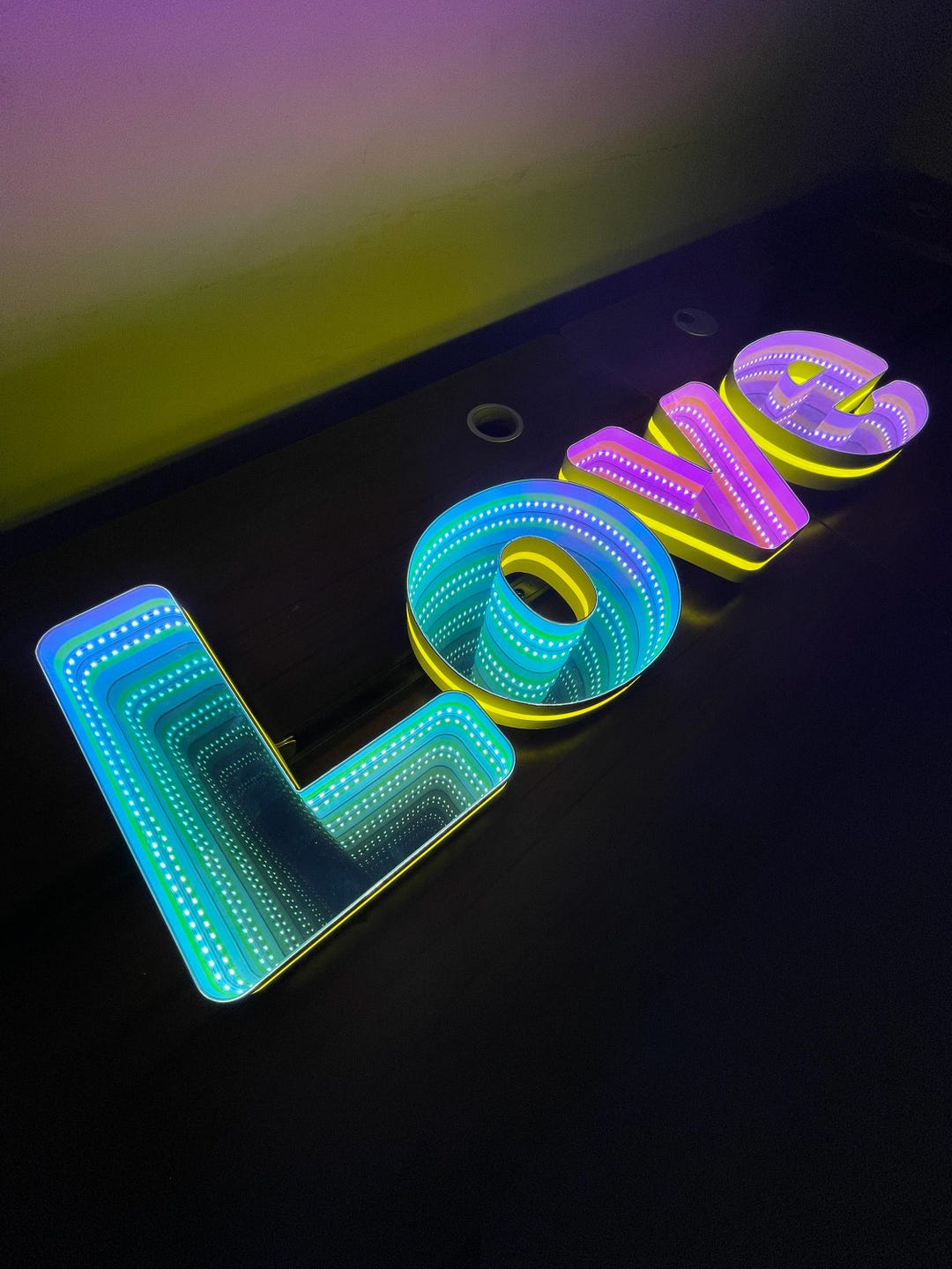 Infinity Mirrors, Custom Infinity Mirror Sign, Mirror LED Light, Custom ...