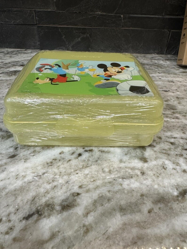 Disney MICKEY Tupperware Hinged Clam Shell Sandwich Container - Etsy