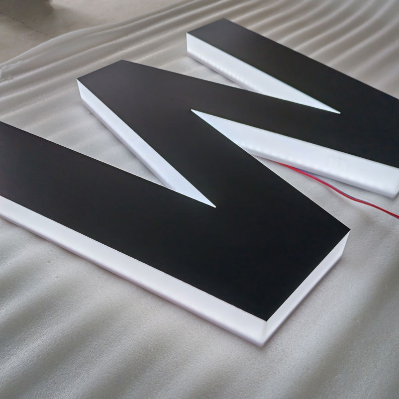 Custom Acrylic Channel Letters Business Signage LED Illuminated Store ...