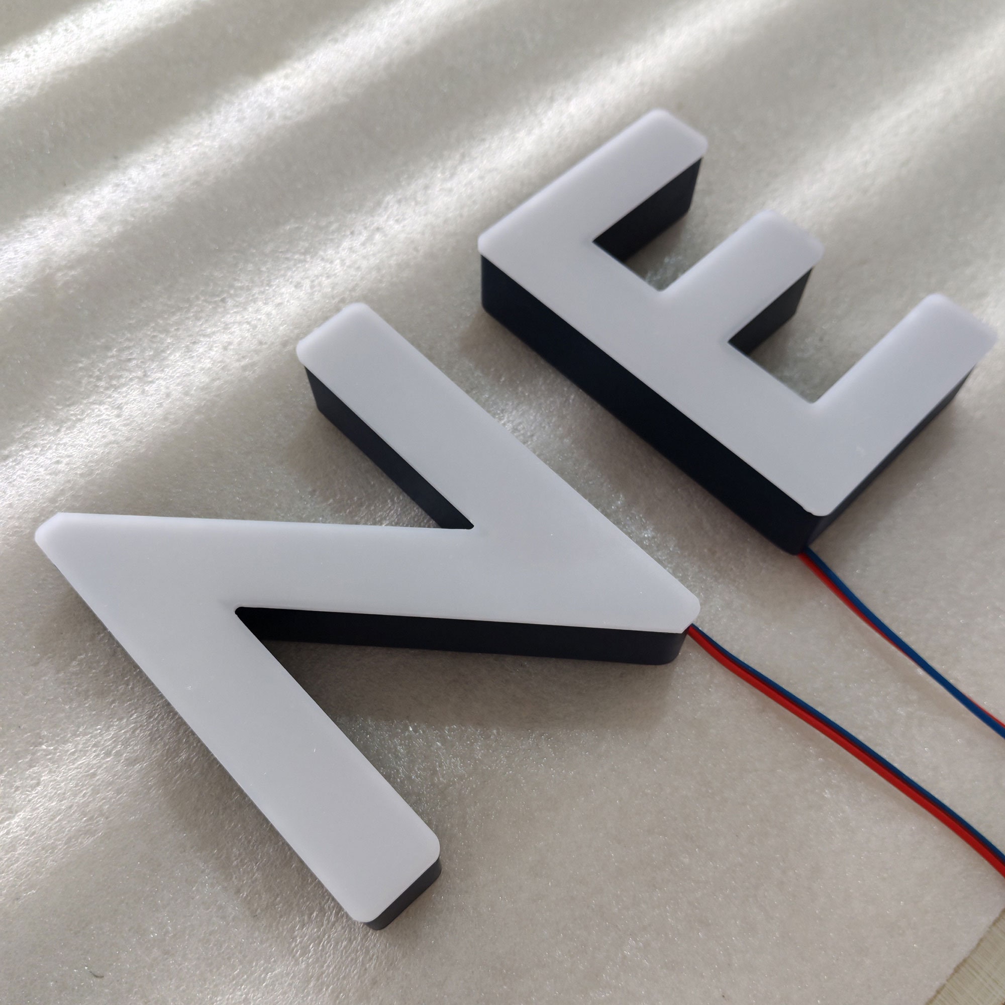 3D LED Front Lit Sign, Rimless LED Channel Letters, Face Lit Business ...