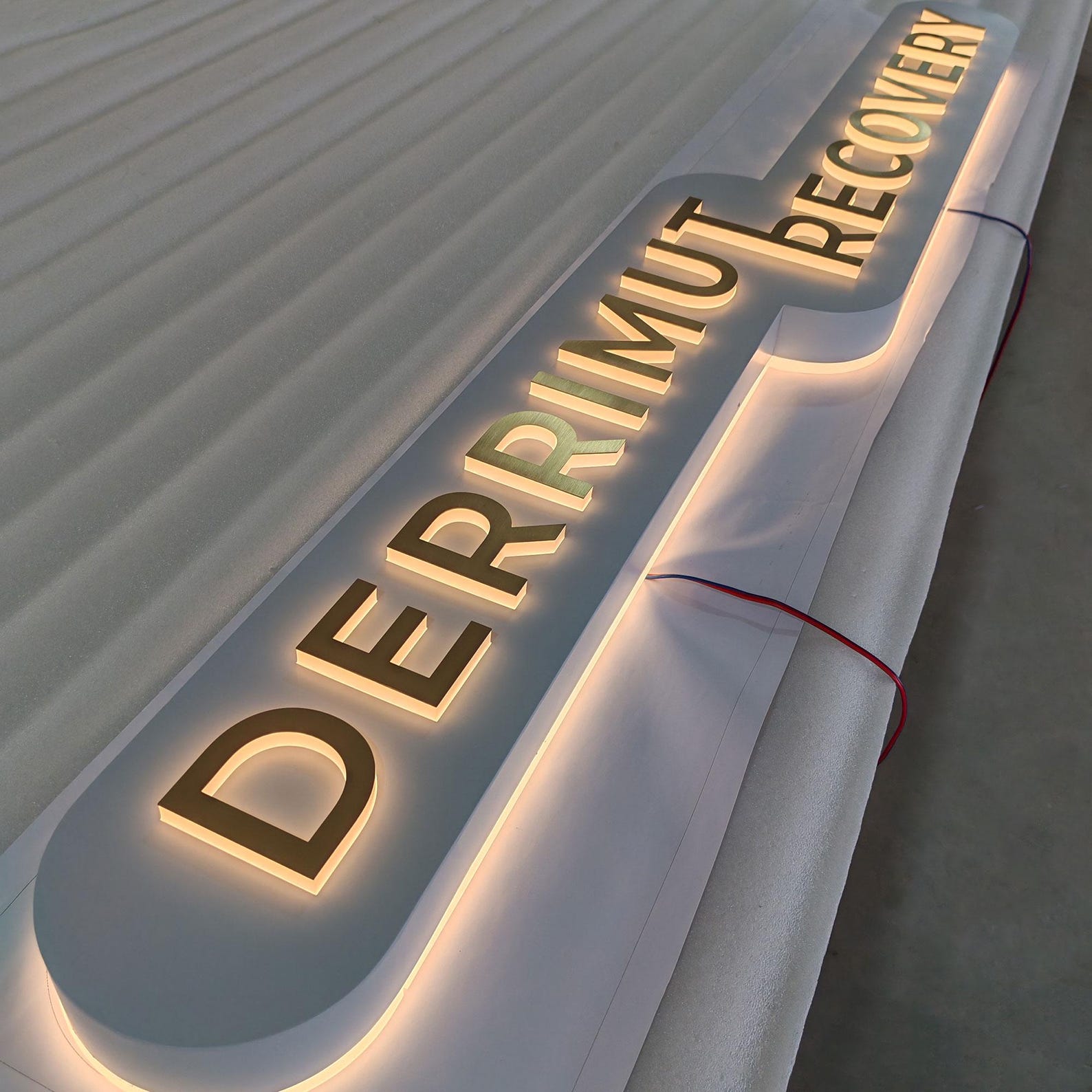 Reception Wall Lightbox,brand Logo Display, Office Name Signs ...