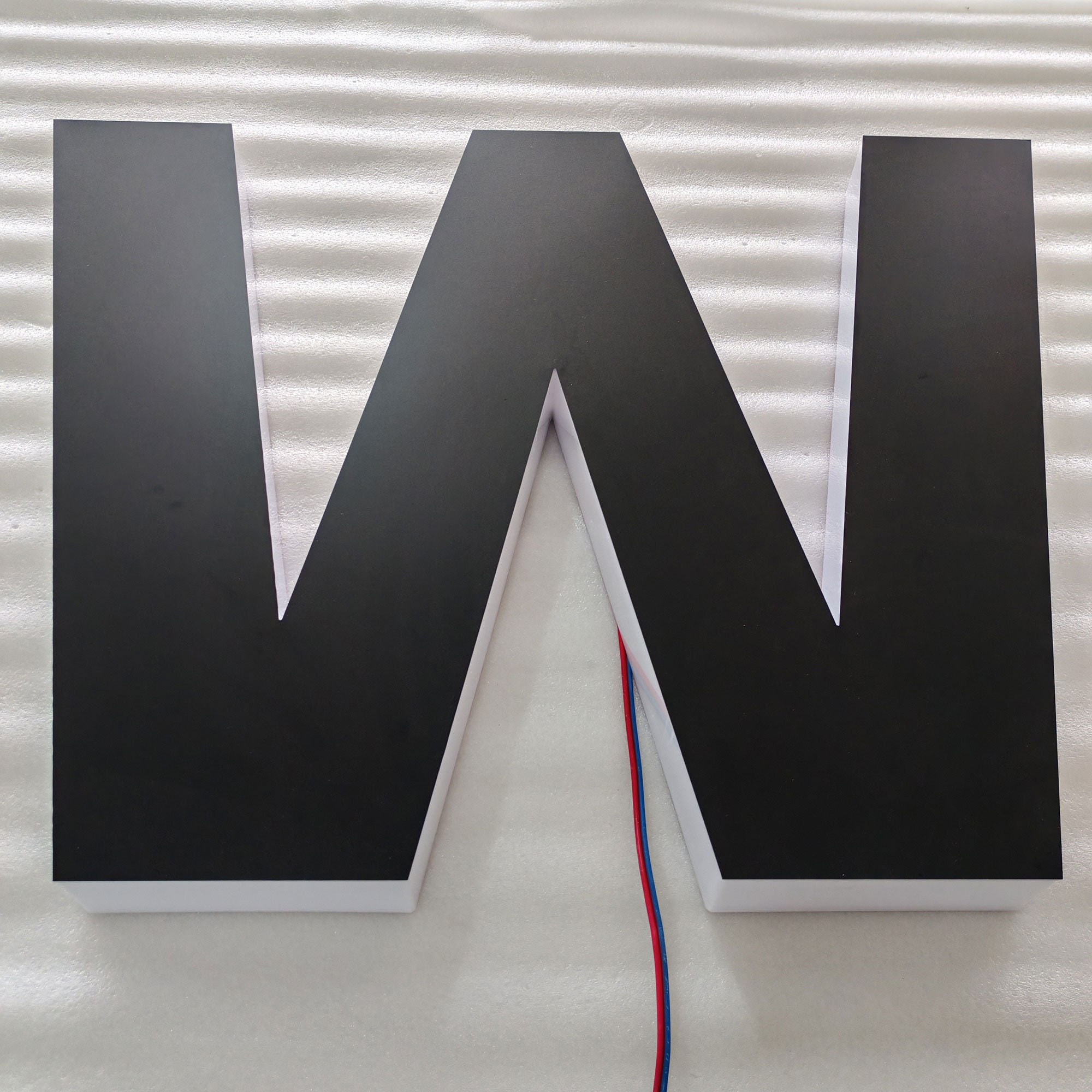 Custom Acrylic Channel Letters Business Signage LED Illuminated Store ...