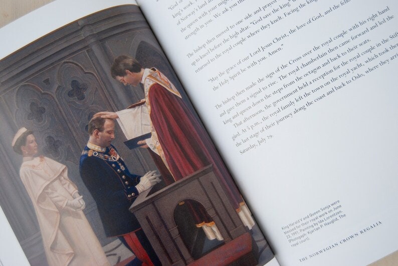 The Norwegian Crown Regalia Book - Kong Harald V - Queen Sonja ...