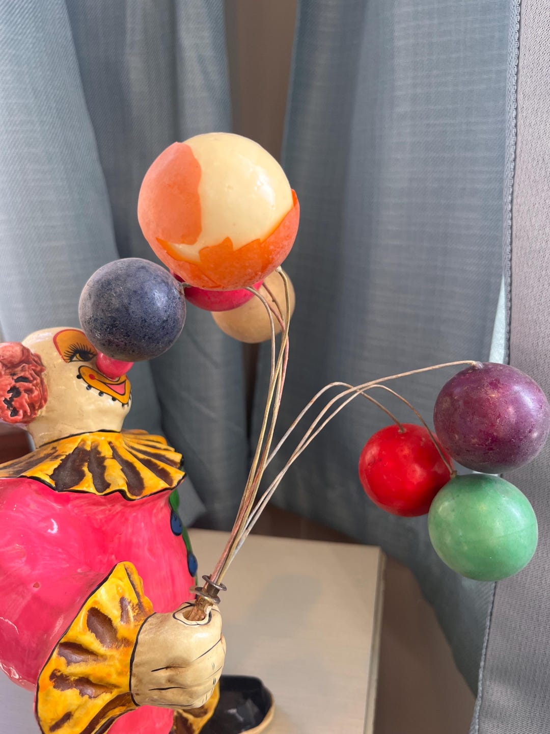 Creepy Clowns Original Pair of Circus Clowns With Wire Balloons ...