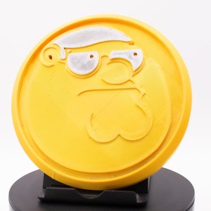 Peter Griffin Medallion | Peter Griffin Golden Medallion | Hero Fort ...