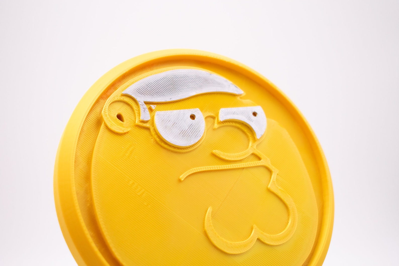Peter Griffin Medallion | Peter Griffin Golden Medallion | Hero Fort ...