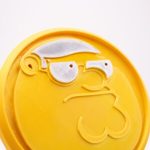 Peter Griffin Medallion | Peter Griffin Golden Medallion | Hero Fort ...