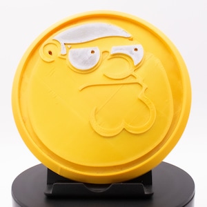 Peter Griffin Medallion | Peter Griffin Golden Medallion | Hero Fort ...