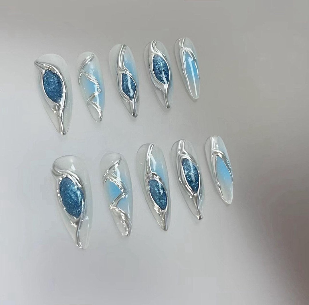 Glitter Blue Silver Chrome Nails/ Flower Nails /custom Press on Nails ...