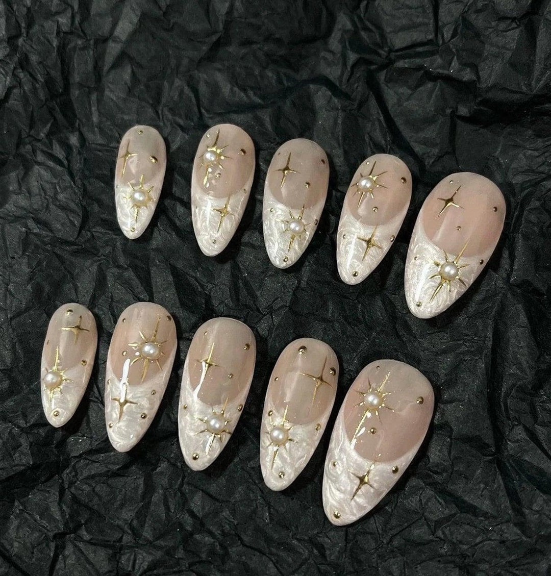 Handmade Pearl White French Star Press on Nails - Etsy