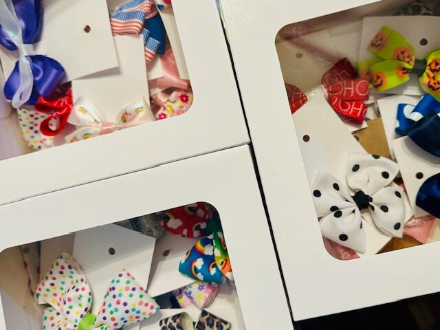 Hair Bow Mystery Box- Gift Box, Bundle of Bows, Bows on Clips, Gift Set ...
