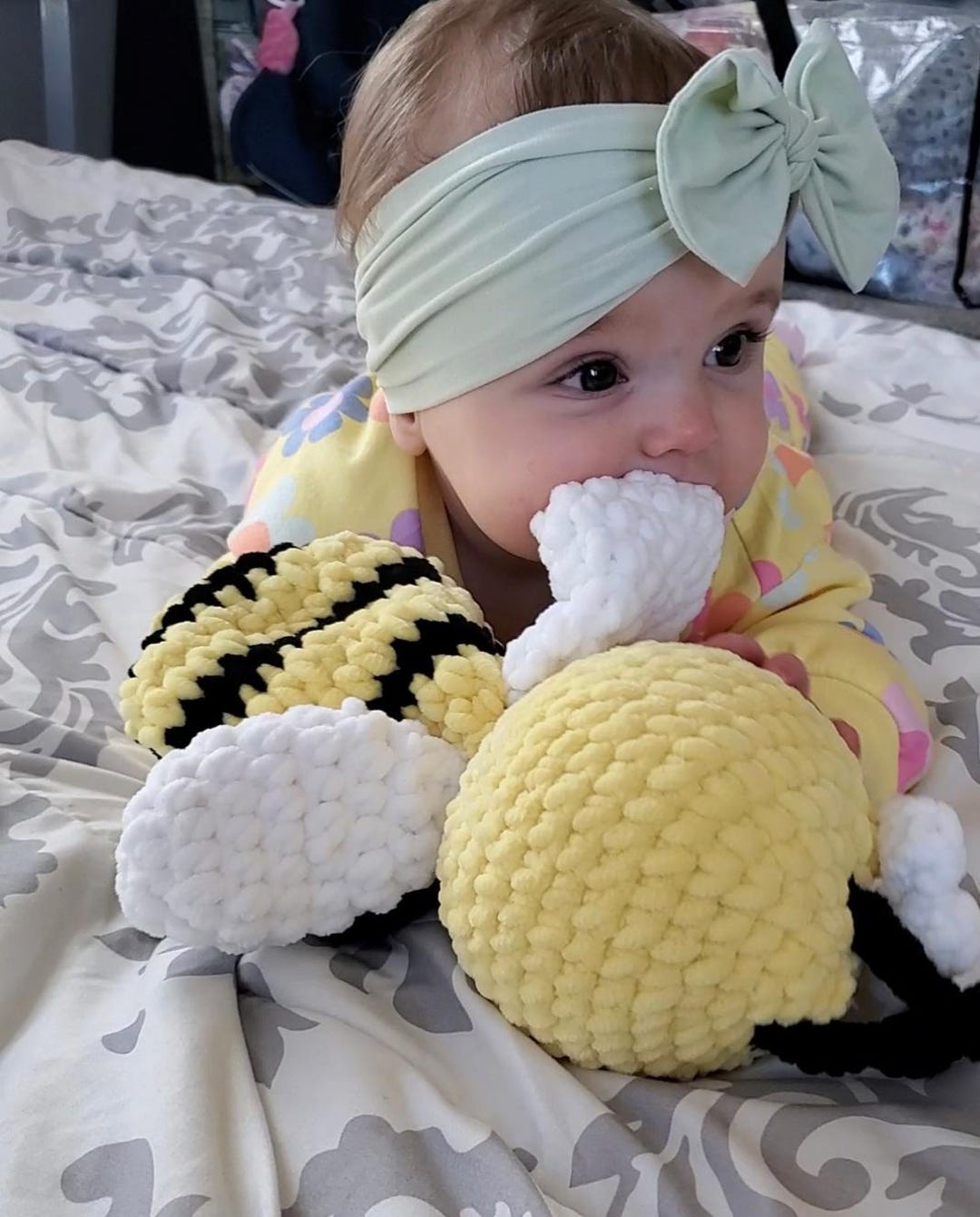 ¡Las abejas han vuelto! Bella Bumblebee. 20 cm de largo, seguro para ...