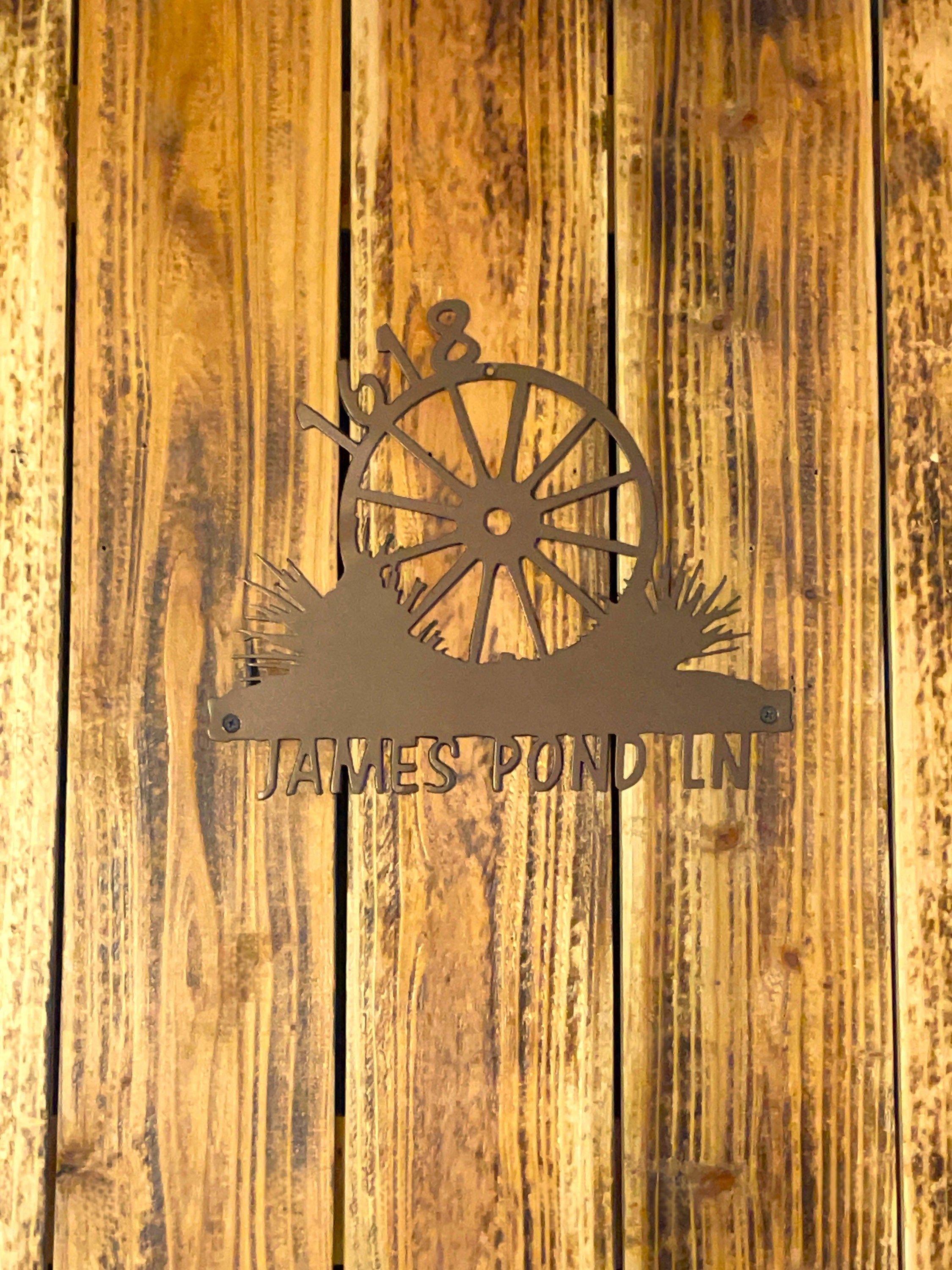 Address Sign: Wagon Wheel - Etsy