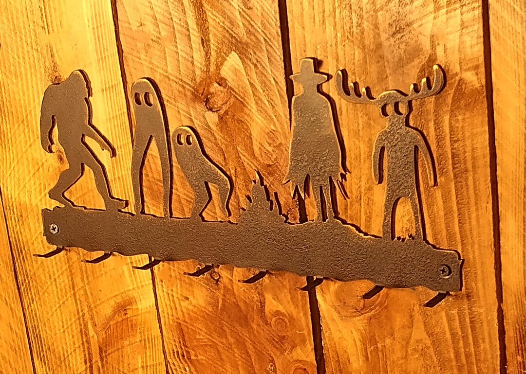 Cryptid Crew: Bigfoot, Fresno Night Crawler, Dark Watcher, & Wendigo ...