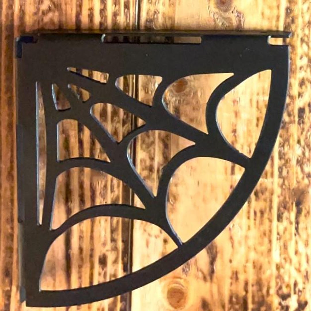 Halloween: Spooky Webs--spider Webs- Shelf Brackets - Etsy