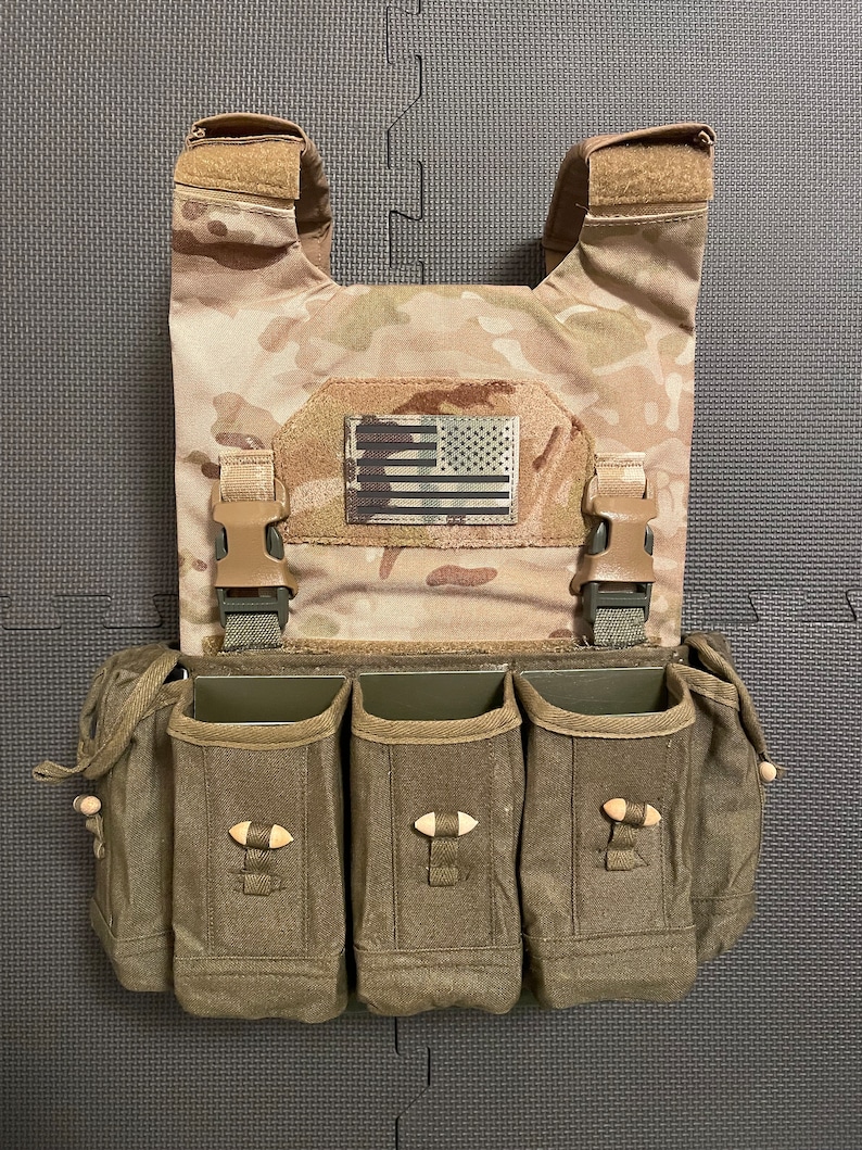 Placard Chest Rig Type 63 - Etsy Canada
