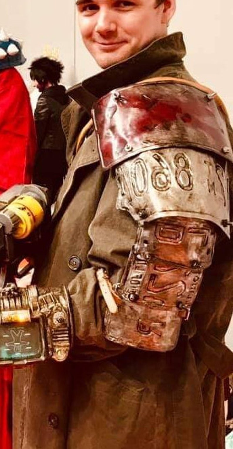 Post-apocalyptic Style License Plate Shoulder Armour - Etsy