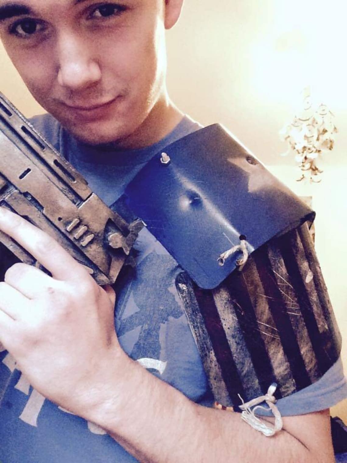 Post-apocalyptic Style License Plate Shoulder Armour - Etsy