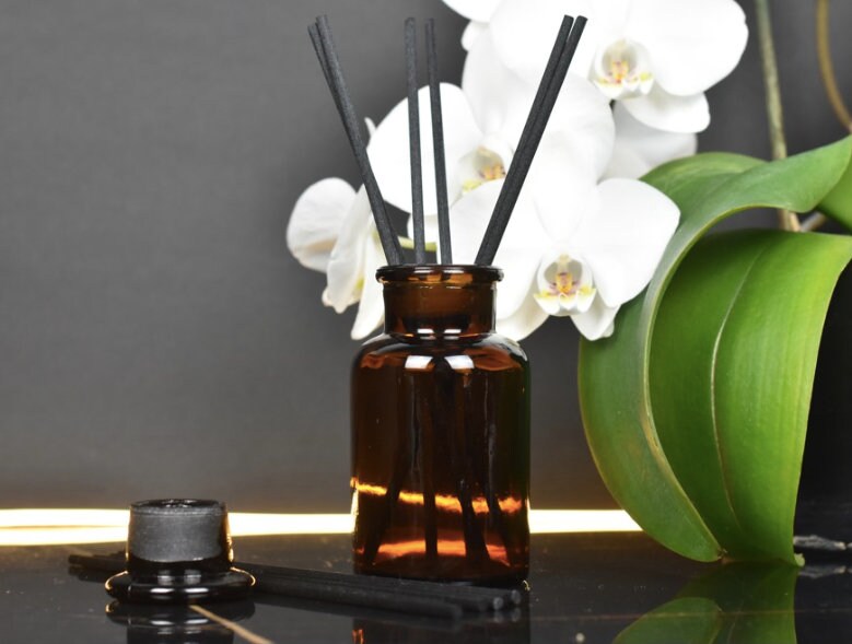 Amber Glass Apothecary Jar Reed Diffuser With Caps 60ml, 125ml, 250ml ...