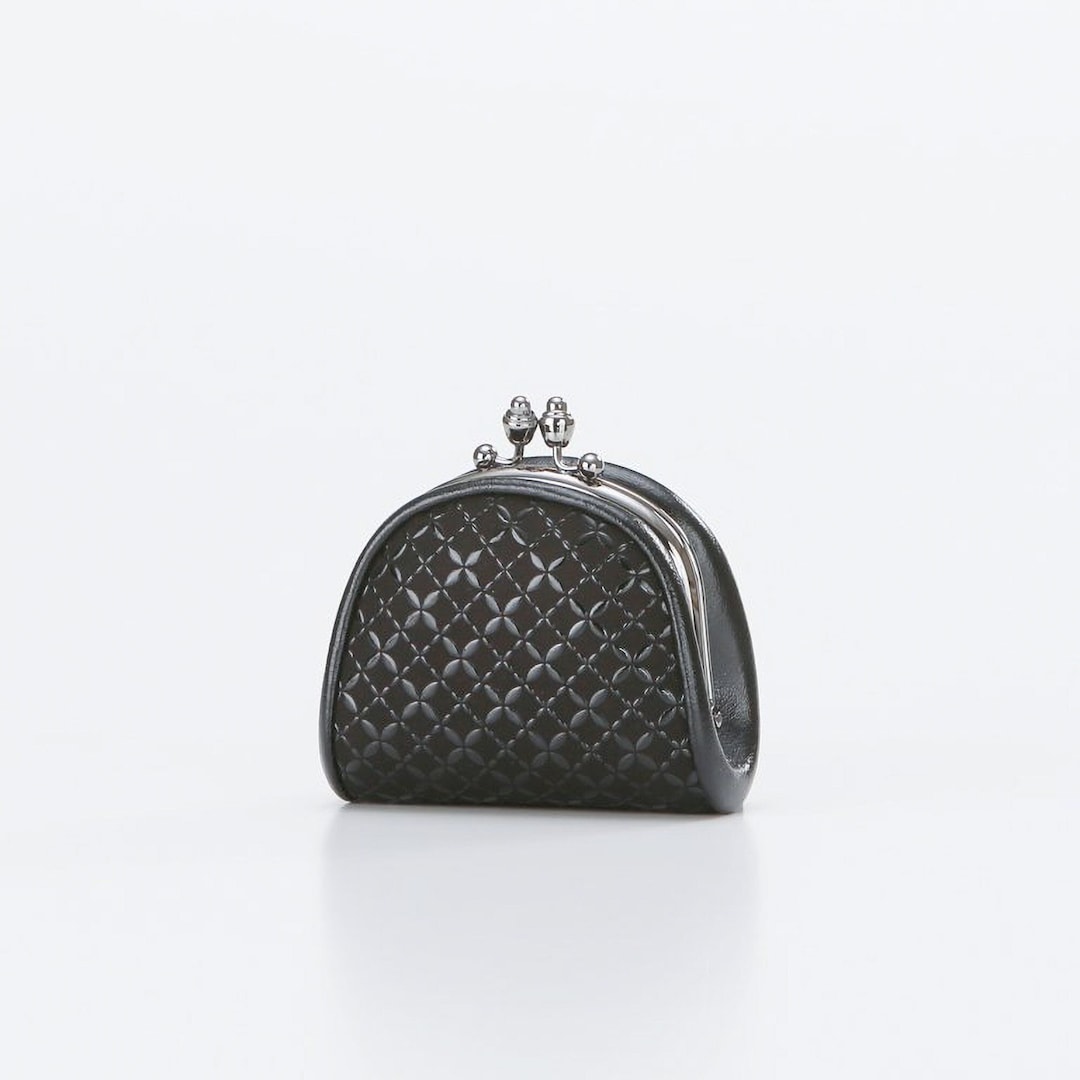 Japanese INDEN, Lacquer X Deerskin Black Urushi, Coin Purse With Clasp ...