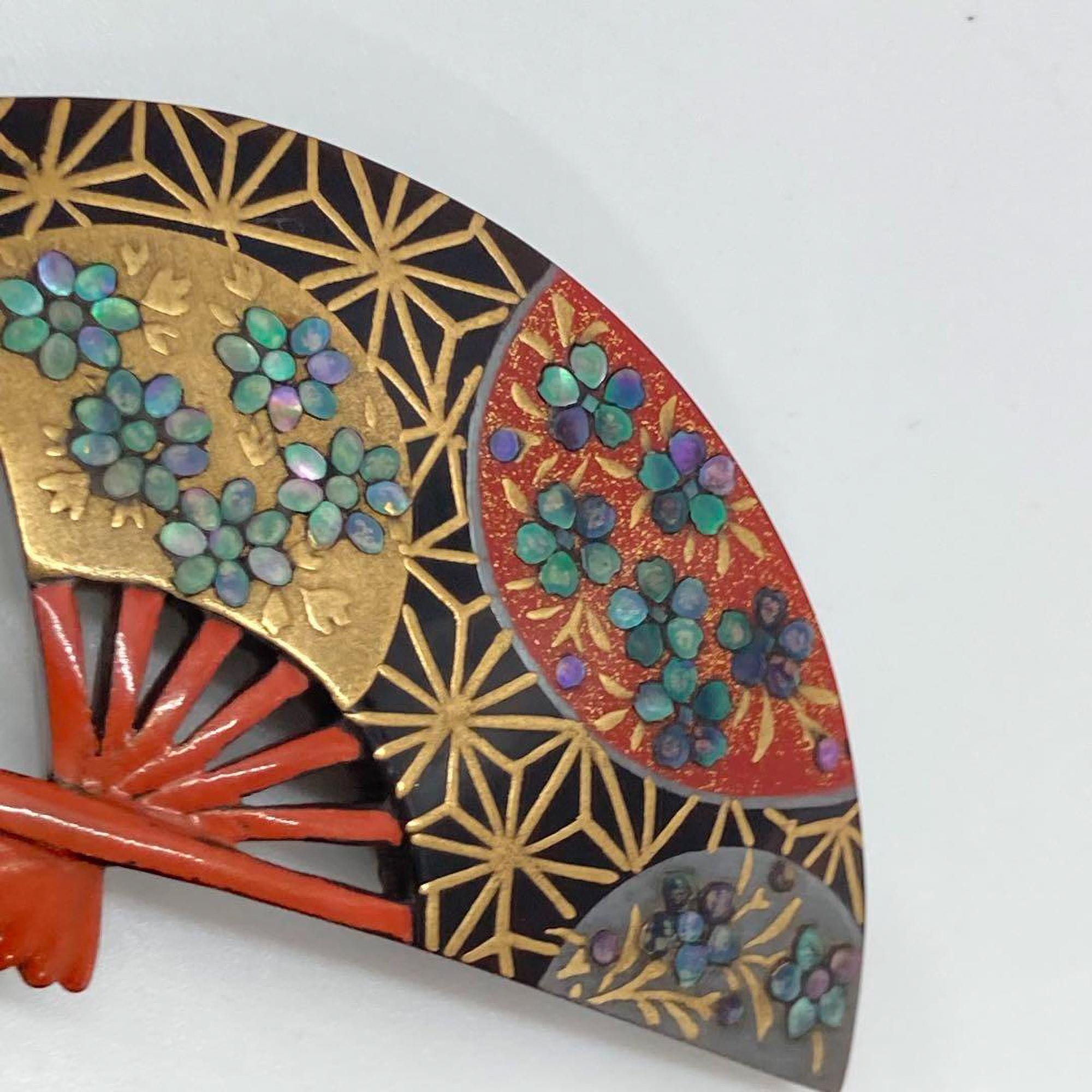 Exquisite Bekko Obi-dome by Shūzan - Hemp Leaf and Floral Design With ...