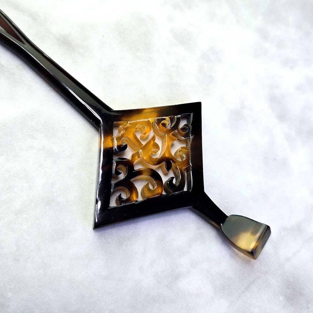 Japanese Traditional Comb Kanzashi Hair Ornaments Bekko Kanzashi With ...