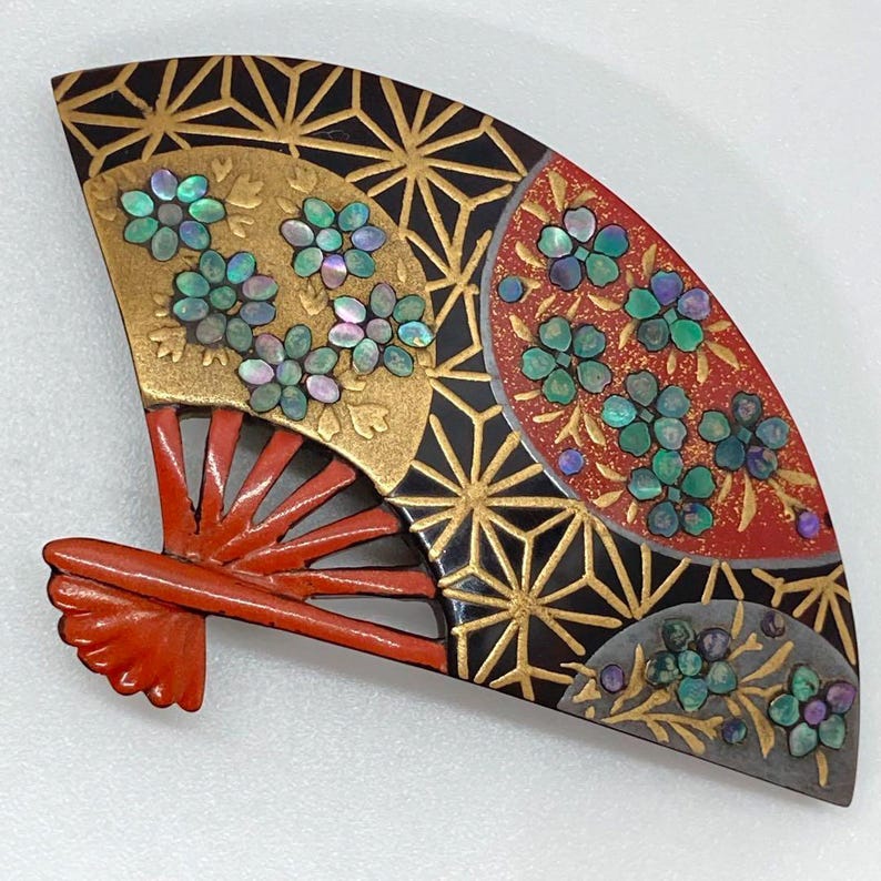 Exquisite Bekko Obi-dome by Shūzan - Hemp Leaf and Floral Design With ...