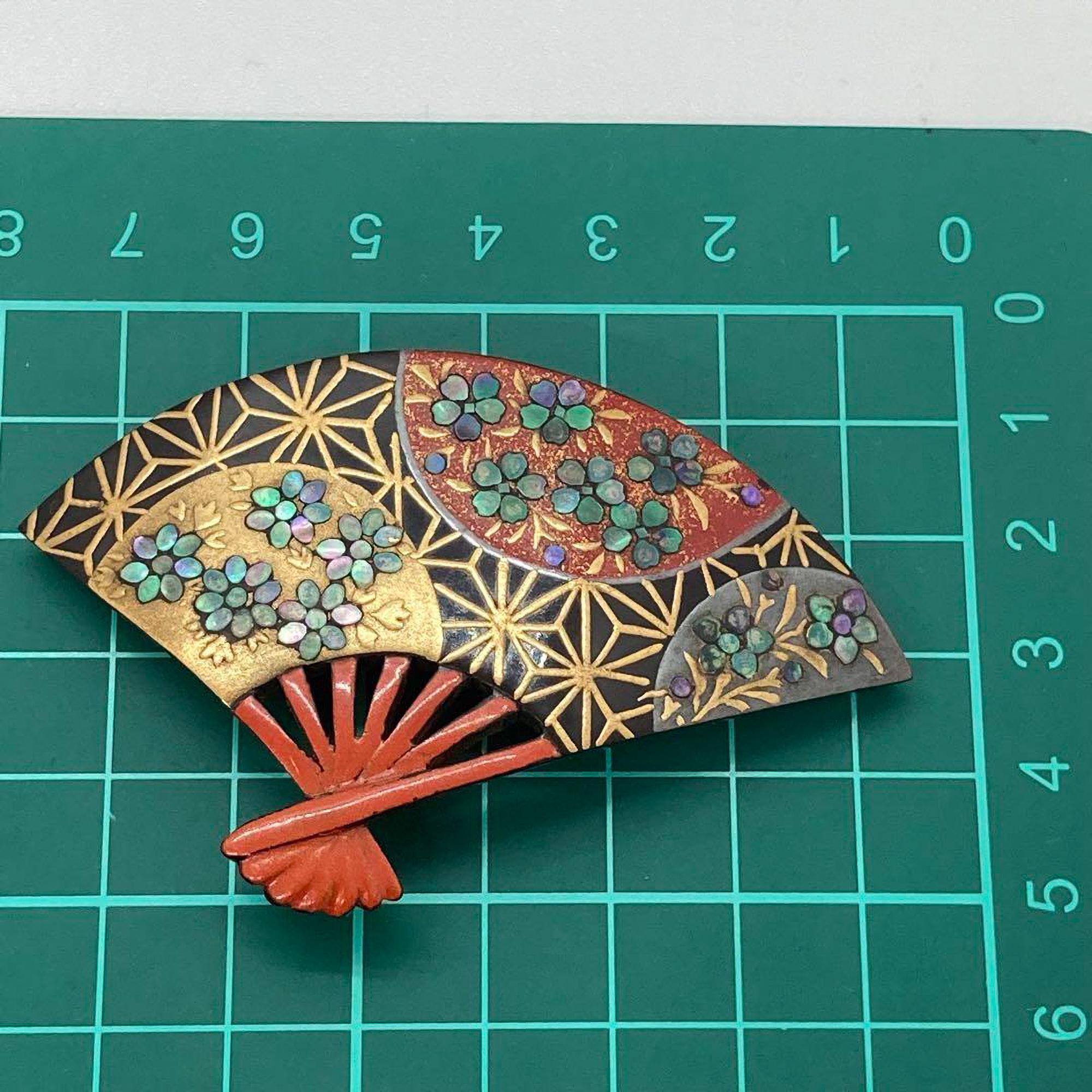 Exquisite Bekko Obi-dome by Shūzan - Hemp Leaf and Floral Design With ...
