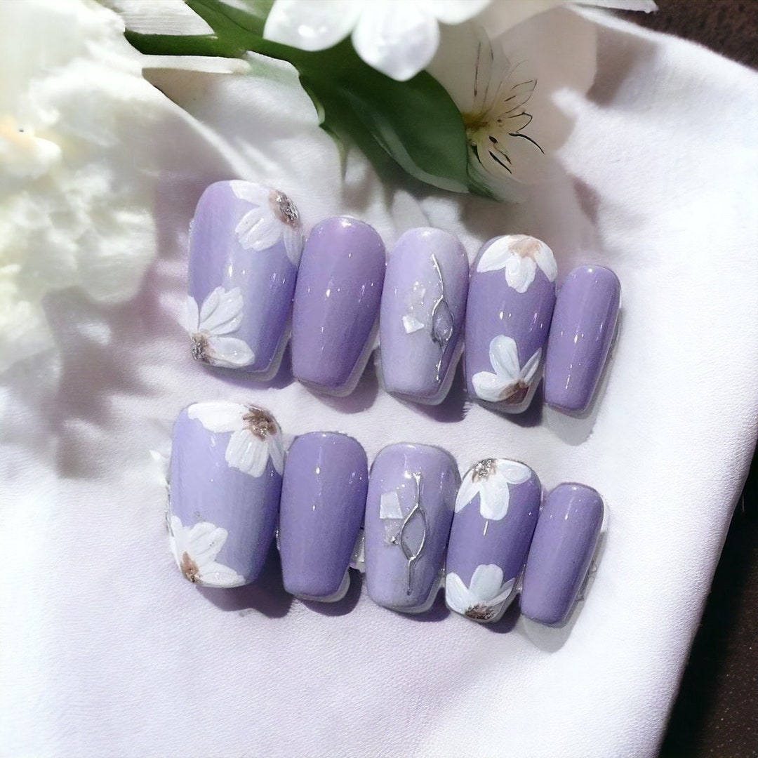 Oval Lavender Taro Blossom Press on Nails - Elegant Handmade Nail Art ...